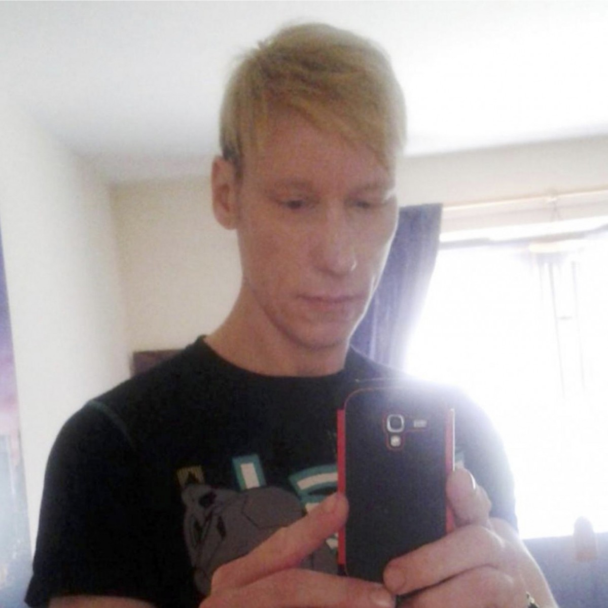 TÊTU | Le procès du serial killer de Grindr, Stephen Port, est reporté