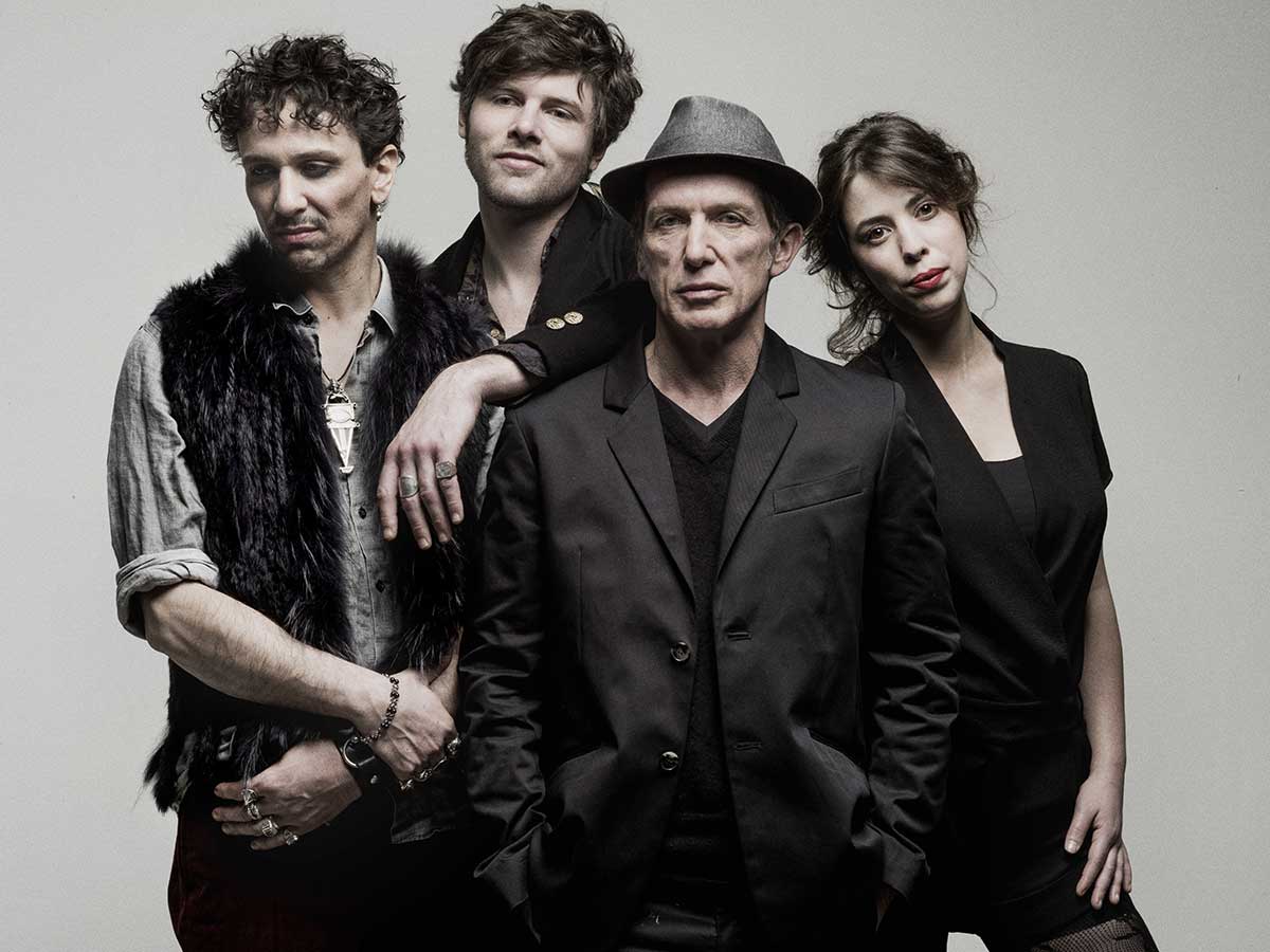 Interview : Miossec : "si les politiques faisaient leur coming-out ça ...