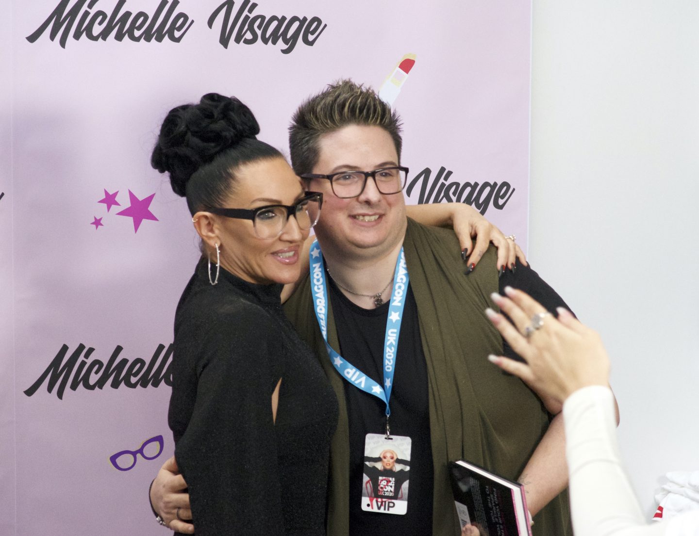 RuPaul’s DragCon à Londres : grand-messe queer ou usine à cash ? - têtu·