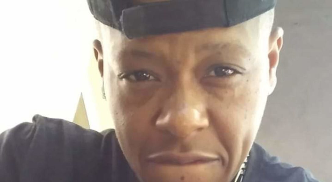 En Floride, un homme noir transgenre tué par la police - têtu·