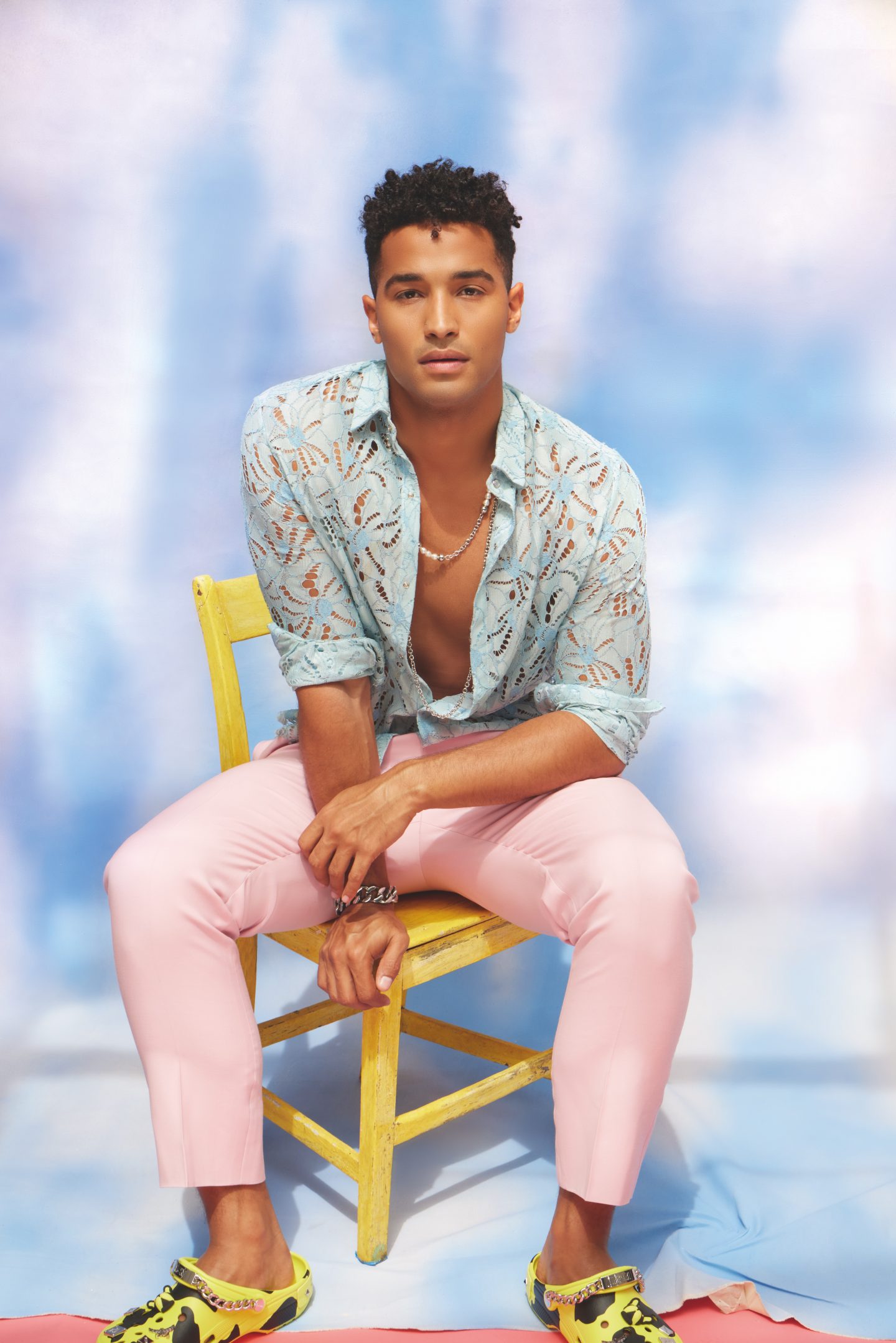 Rencontre avec Devin Way, la révélation de "Queer as Folk" 2022