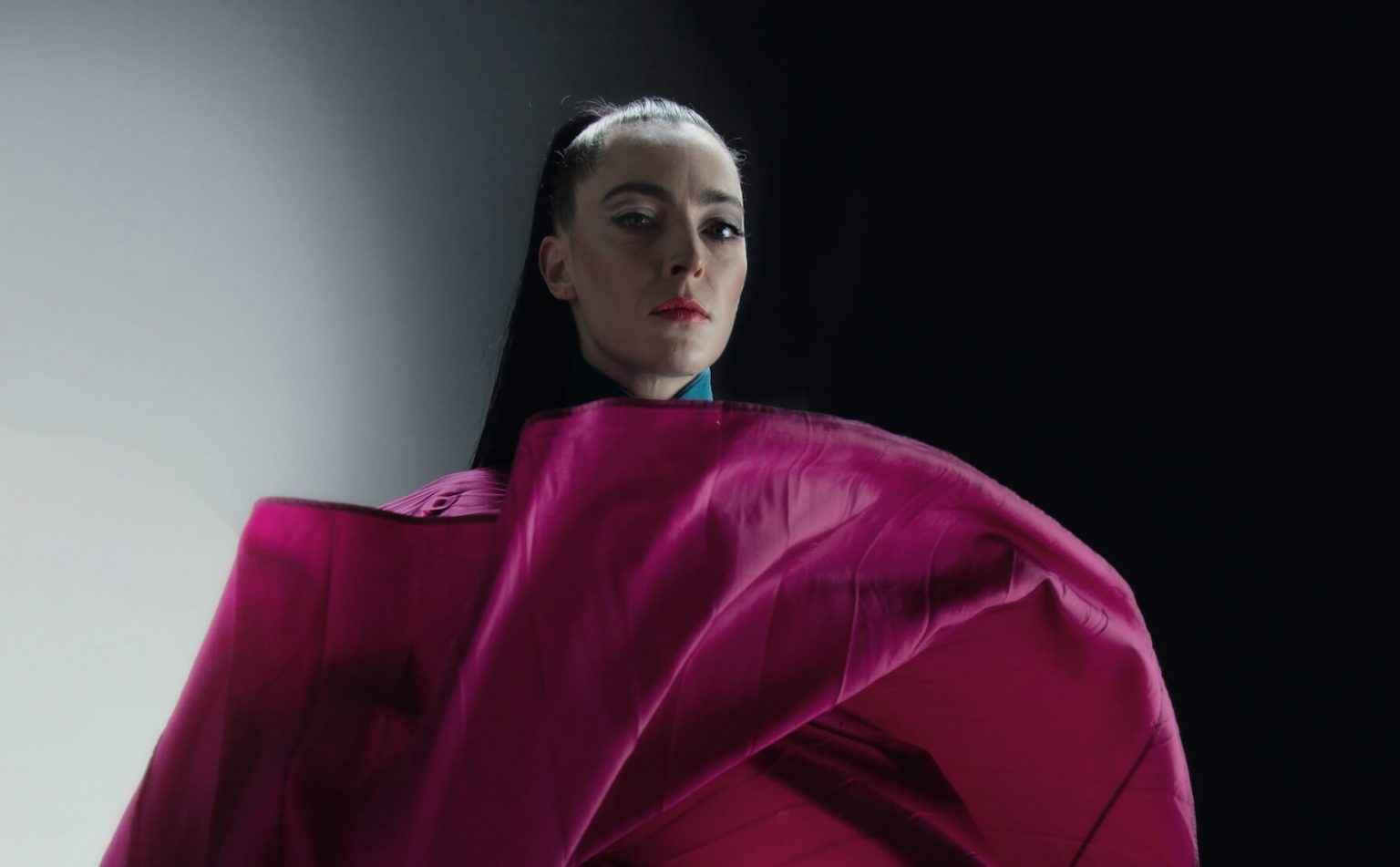 Fishbach : "J’aime ne pas avoir toutes les clefs des chansons"