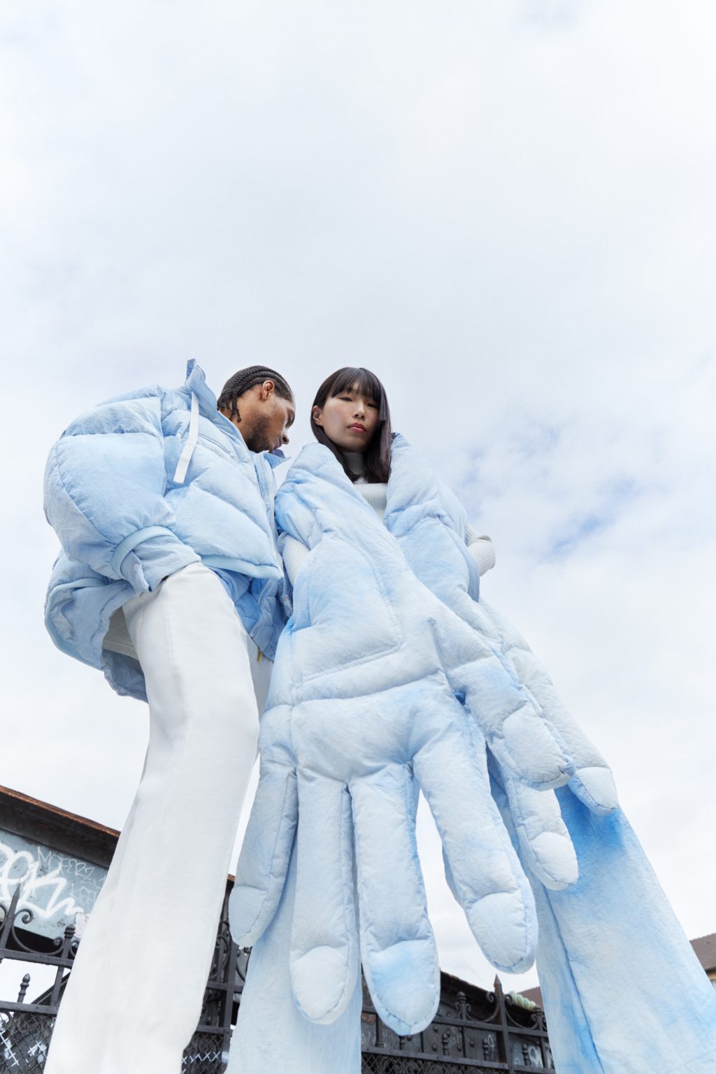 La collection unisexe et XXL de Chen Peng x 24S