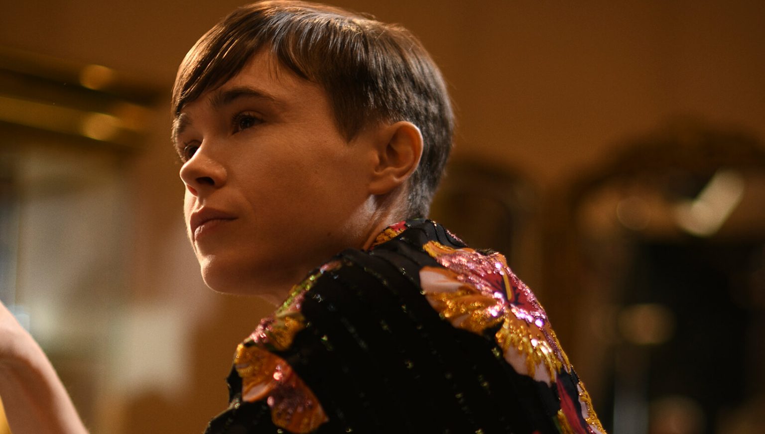 Elliot Page devient égérie du parfum Gucci Guilty pour Homme