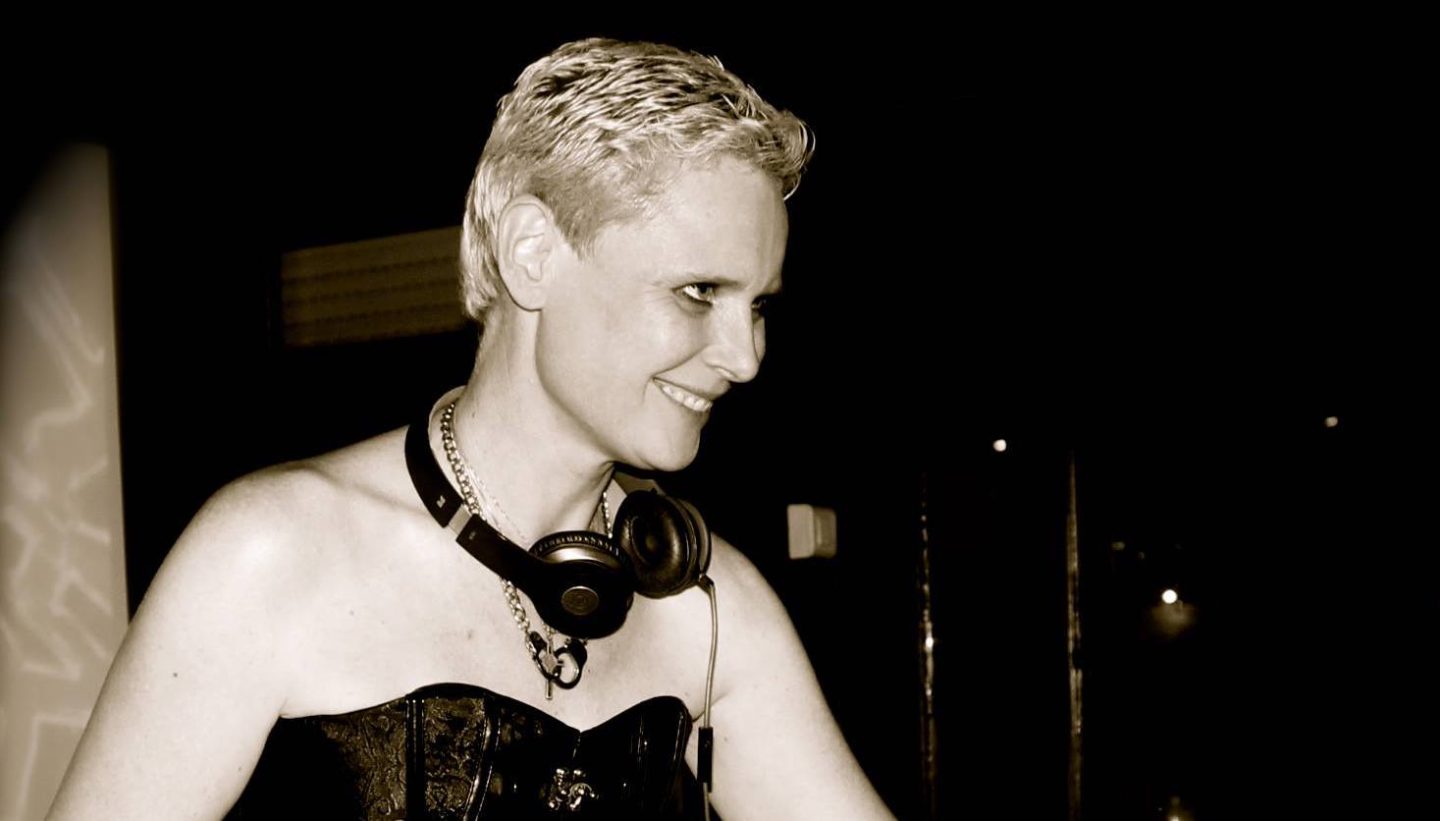 Johanne Gabriel revient "Chez Moune" pour une soirée Pride 100% lesbienne
