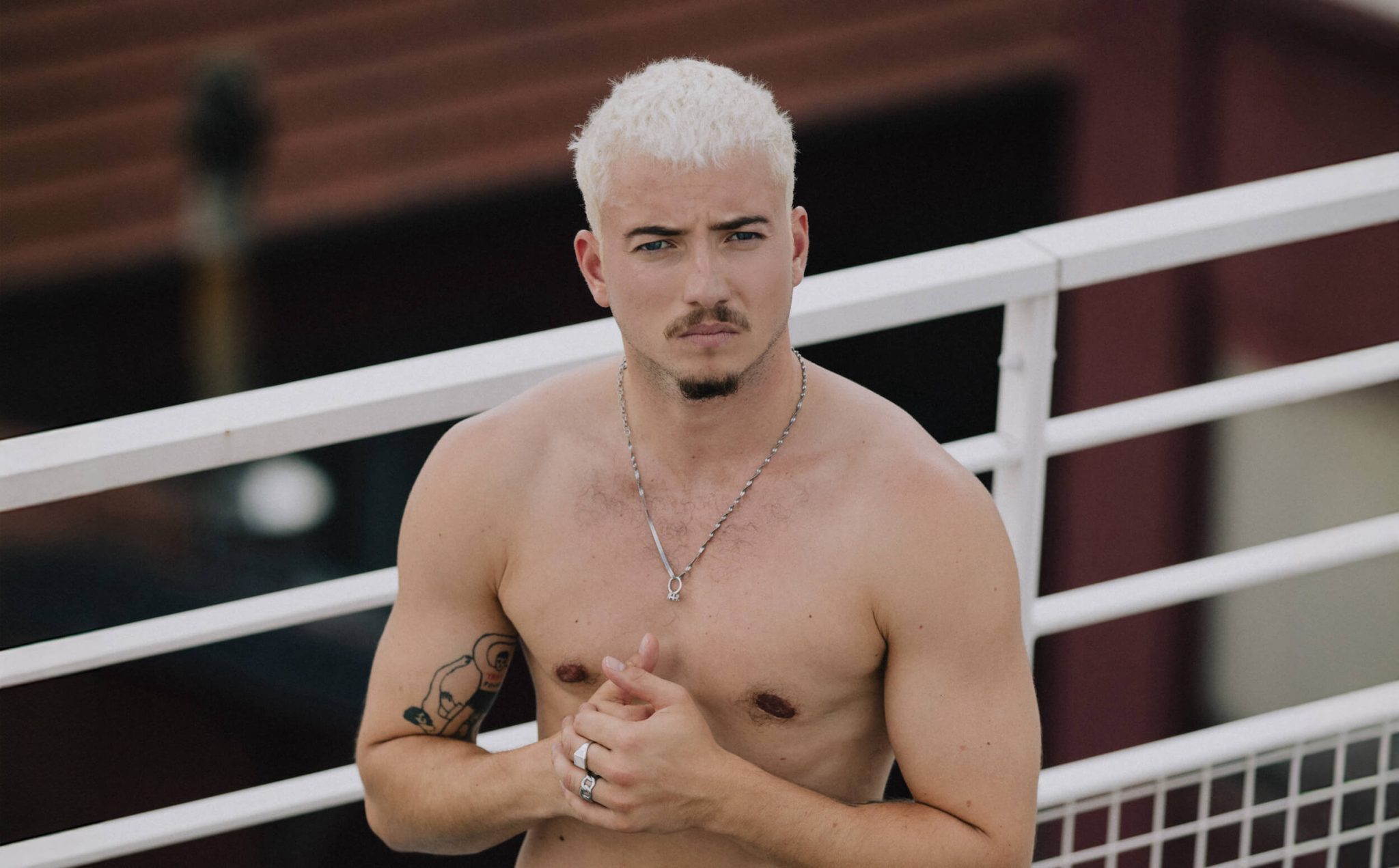 Léon Salin : "On est tous transphobes